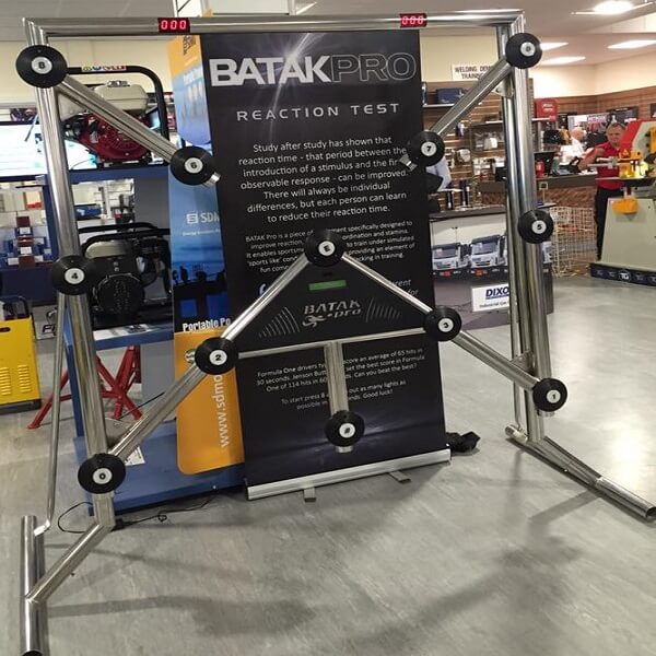 Corporate Entertainment Hire UK | Party and Wedding Entertainers Hire ...